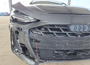 Grey Audi A6 2026 in Klaipeda, with an engine capacity of 3.00 L and mileage of 24 thousand km for 25000 €, photo 12 on AUTOMOTO.COM.LV