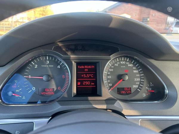 Оранжевый Ауди А6 2005 в Клайпеда, объемом двигателя 1.97 л и пробегом 286 тыс. км за 1999 €, фото 4 на AUTOMOTO.COM.LV