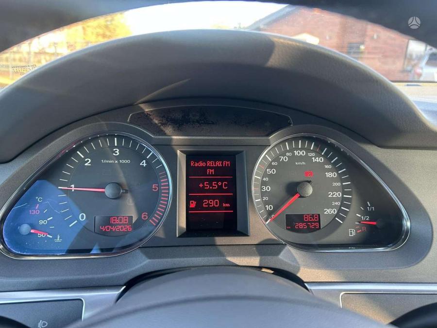 Оранжевый Ауди А6 2005 в Клайпеда, объемом двигателя 1.97 л и пробегом 286 тыс. км за 1999 €, фото 5 на AUTOMOTO.COM.LV
