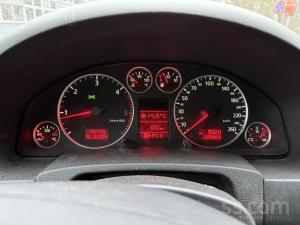 Audi A6 2002 in Riga, with an engine capacity of 2.50 L and mileage of 222 thousand km for 3599 €, photo 8 on AUTOMOTO.COM.LV