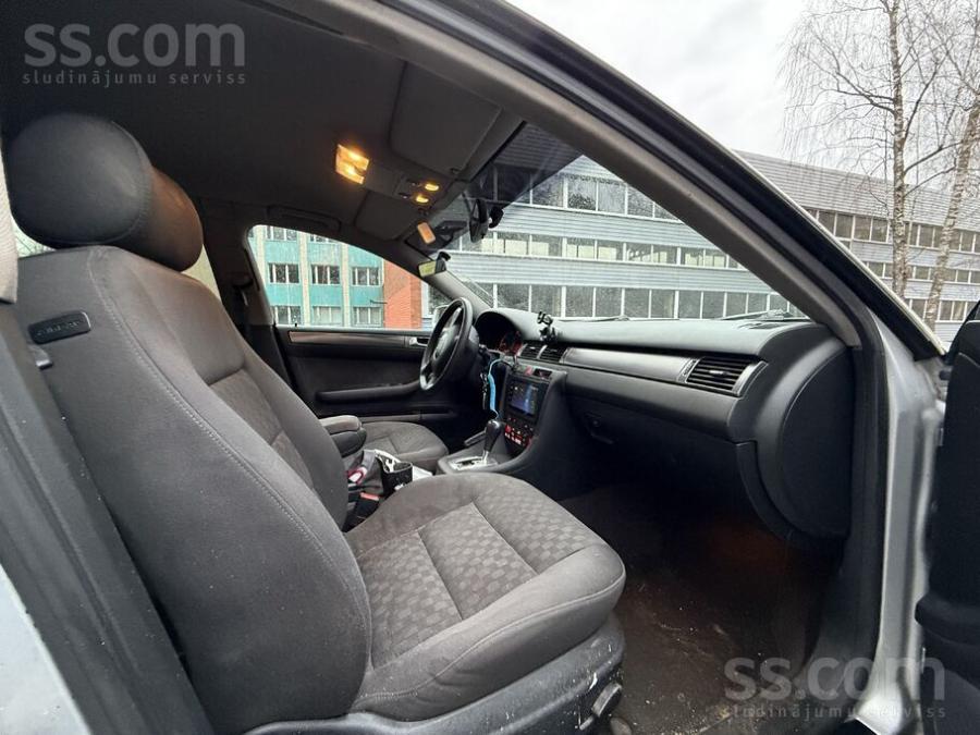 Audi A6 2002 in Riga, with an engine capacity of 2.50 L and mileage of 222 thousand km for 3599 €, photo 13 on AUTOMOTO.COM.LV