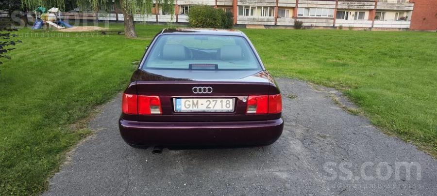 Red Audi A6 1996 in Bauska, with an engine capacity of 1.80 L and mileage of 165 thousand km for 2400 €, photo 5 on AUTOMOTO.COM.LV