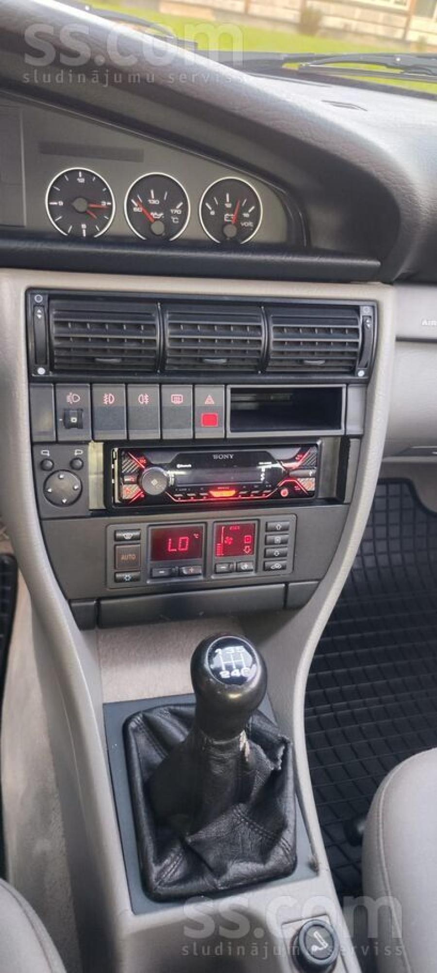 Red Audi A6 1996 in Bauska, with an engine capacity of 1.80 L and mileage of 165 thousand km for 2400 €, photo 10 on AUTOMOTO.COM.LV