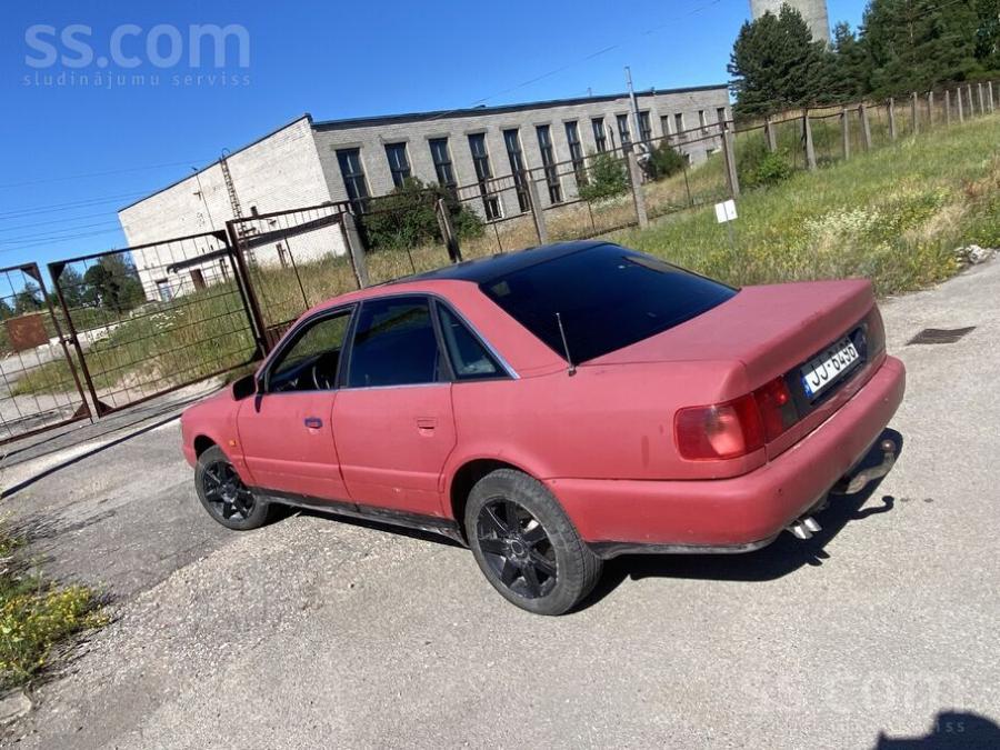Sarkans Audi A6 1996 Liepāja, ar dzinēja tilpumu 2.50 L un nobraukumu 578 tūkst. km par 1050 €, foto 3 vietnē AUTOMOTO.COM.LV