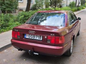 Red Audi A6 1996 in Vilnius, with an engine capacity of 2.80 L and mileage of 370 thousand km for 2200 €, photo 5 on AUTOMOTO.COM.LV