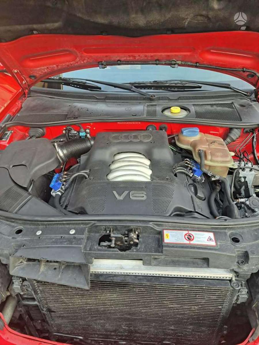 Red Audi A6 1999 in Kaunas, with an engine capacity of 2.40 L and mileage of 320 thousand km for 1650 €, photo 11 on AUTOMOTO.COM.LV