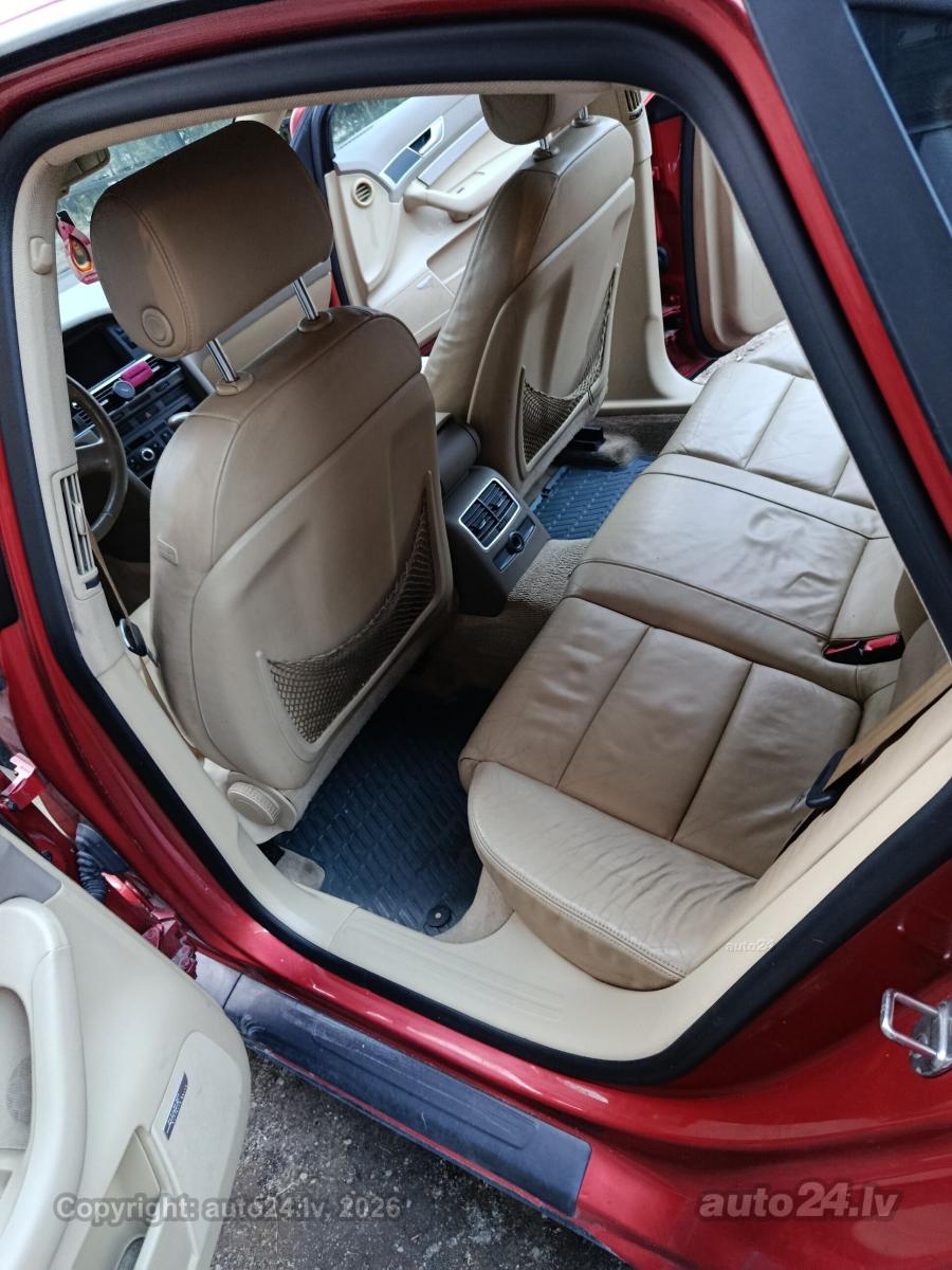 Sarkans Audi A6 2004 Tallina, ar dzinēja tilpumu 2.40 L un nobraukumu 240 tūkst. km par 2300 €, foto 9 vietnē AUTOMOTO.COM.LV
