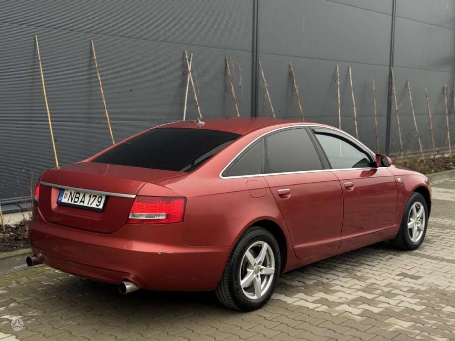 Red Audi A6 2005 in Vilnius, with an engine capacity of 2.97 L and mileage of 328 thousand km for 4150 €, photo 4 on AUTOMOTO.COM.LV