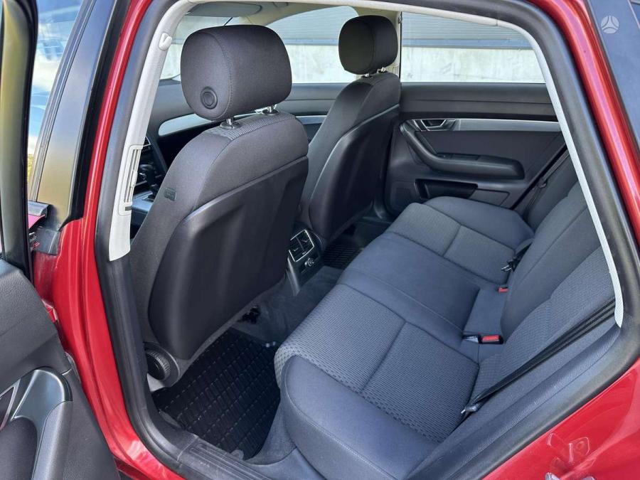 Sarkans Audi A6 2009 Telšiai, ar dzinēja tilpumu 2.00 L un nobraukumu 266 tūkst. km par 3800 €, foto 16 vietnē AUTOMOTO.COM.LV