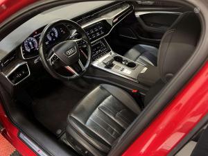Red Audi A6 2019 in Vilnius, with an engine capacity of 3.00 L and mileage of 127 thousand km for 29990 €, photo 15 on AUTOMOTO.COM.LV