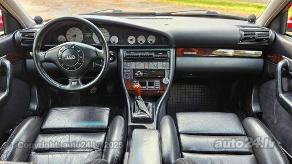 Sarkans Audi A6 1995 Tallina, ar dzinēja tilpumu 2.50 L un nobraukumu 352 tūkst. km par 5999 €, foto 6 vietnē AUTOMOTO.COM.LV