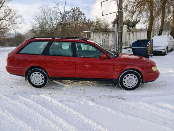 Red Audi A6 1996 in Joniskis, with an engine capacity of 2.50 L and mileage of 322 thousand km for 620 €, photo 5 on AUTOMOTO.COM.LV