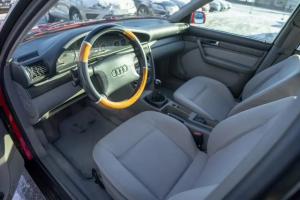 Sarkans Audi A6 1996 Liepāja, ar dzinēja tilpumu 1.80 L un nobraukumu 280 tūkst. km par 1200 €, foto 7 vietnē AUTOMOTO.COM.LV