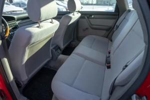 Sarkans Audi A6 1996 Liepāja, ar dzinēja tilpumu 1.80 L un nobraukumu 280 tūkst. km par 1200 €, foto 9 vietnē AUTOMOTO.COM.LV