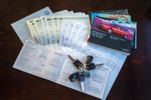 Sarkans Audi A6 1996 Liepāja, ar dzinēja tilpumu 1.80 L un nobraukumu 280 tūkst. km par 1200 €, foto 18 vietnē AUTOMOTO.COM.LV