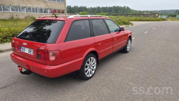 Sarkans Audi A6 1996 Daugavpils, ar dzinēja tilpumu 1.80 L un nobraukumu 454 tūkst. km par 1800 €, foto 3 vietnē AUTOMOTO.COM.LV