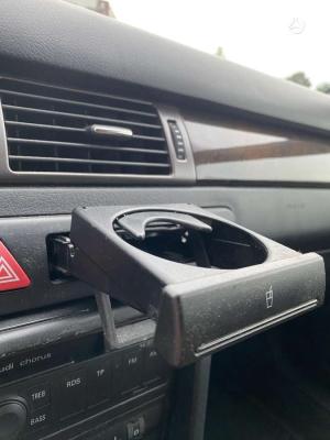 Red Audi A6 1998 in Vilnius, with an engine capacity of 2.39 L and mileage of 304 thousand km for 899 €, photo 9 on AUTOMOTO.COM.LV