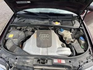 Red Audi A6 2001 in Mazeikiai, with an engine capacity of 2.50 L and mileage of 340 thousand km for 1000 €, photo 23 on AUTOMOTO.COM.LV