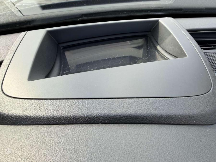 Sarkans Audi A6 2012 Joniškis, ar dzinēja tilpumu 2.97 L un nobraukumu 269 tūkst. km par 12300 €, foto 24 vietnē AUTOMOTO.COM.LV
