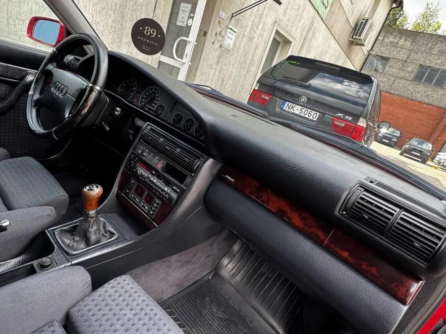 Красный Ауди А6 2015 в Даугавпилс, объемом двигателя 1.80 л и пробегом 46 тыс. км за 1790 €, фото 14 на AUTOMOTO.COM.LV