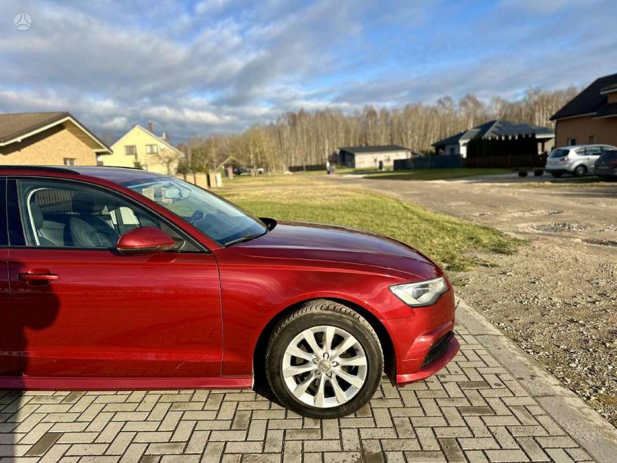 Red Audi A6 2016 in Siauliai, with an engine capacity of 1.97 L and mileage of 232 thousand km for 12400 €, photo 5 on AUTOMOTO.COM.LV