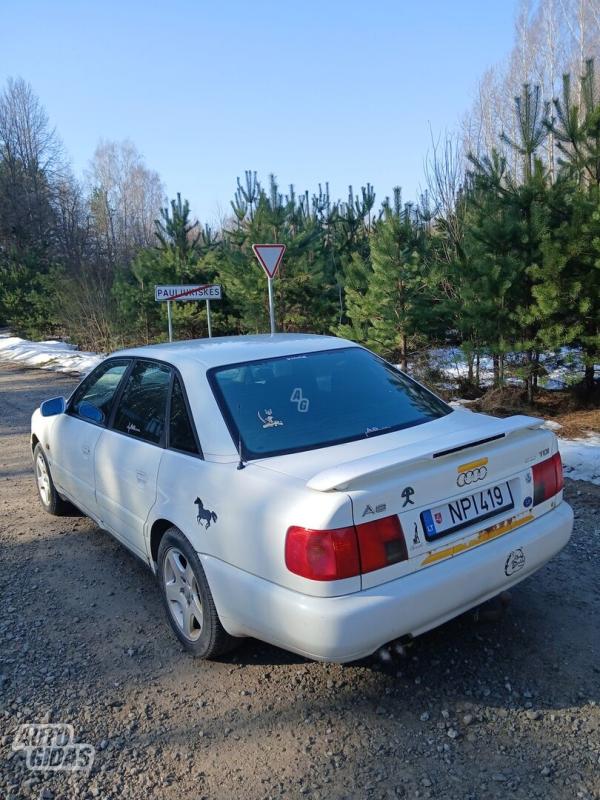 Audi A6 1994 Viļņa, ar dzinēja tilpumu 2.50 L un nobraukumu 370 tūkst. km par 670 €, foto 6 vietnē AUTOMOTO.COM.LV