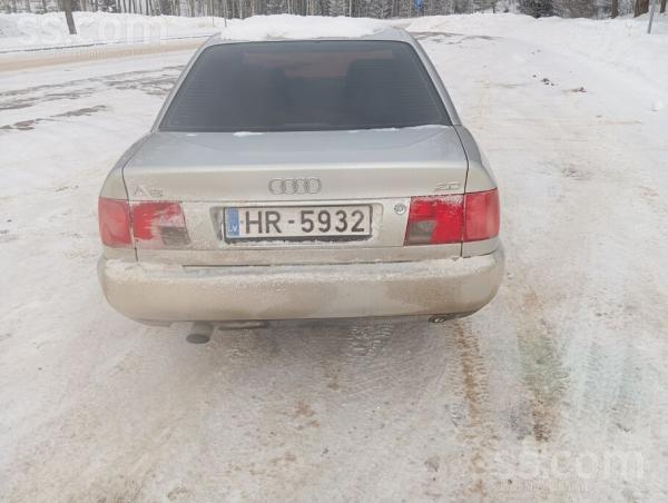 Ауди А6 1994 в Алуксне, объемом двигателя 2.00 л и пробегом 345 тыс. км за 1500 €, фото 4 на AUTOMOTO.COM.LV