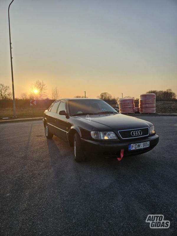 Audi A6 1995 Klaipėda, ar dzinēja tilpumu 2.50 L un nobraukumu 440 tūkst. km par 1200 €, foto 4 vietnē AUTOMOTO.COM.LV