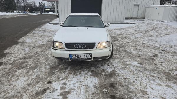Audi A6 1995 Prienai, ar dzinēja tilpumu 1.90 L un nobraukumu 392 tūkst. km par 1350 €, foto 5 vietnē AUTOMOTO.COM.LV