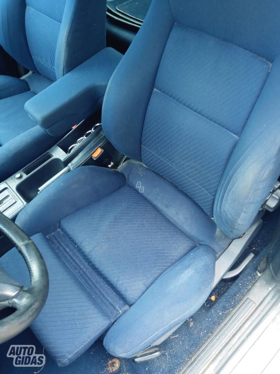 Audi A6 1995 Druskininkai, ar dzinēja tilpumu 2.50 L un nobraukumu 499 tūkst. km par 770 €, foto 7 vietnē AUTOMOTO.COM.LV