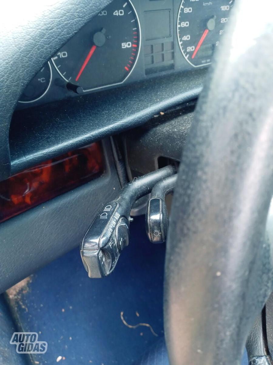 Audi A6 1995 Druskininkai, ar dzinēja tilpumu 2.50 L un nobraukumu 499 tūkst. km par 770 €, foto 10 vietnē AUTOMOTO.COM.LV