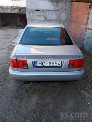 Audi A6 1996 Rīga, ar dzinēja tilpumu 2.60 L un nobraukumu 273 tūkst. km par 4000 €, foto 2 vietnē AUTOMOTO.COM.LV
