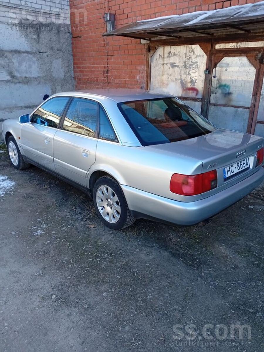 Audi A6 1996 Rīga, ar dzinēja tilpumu 2.60 L un nobraukumu 273 tūkst. km par 4000 €, foto 3 vietnē AUTOMOTO.COM.LV