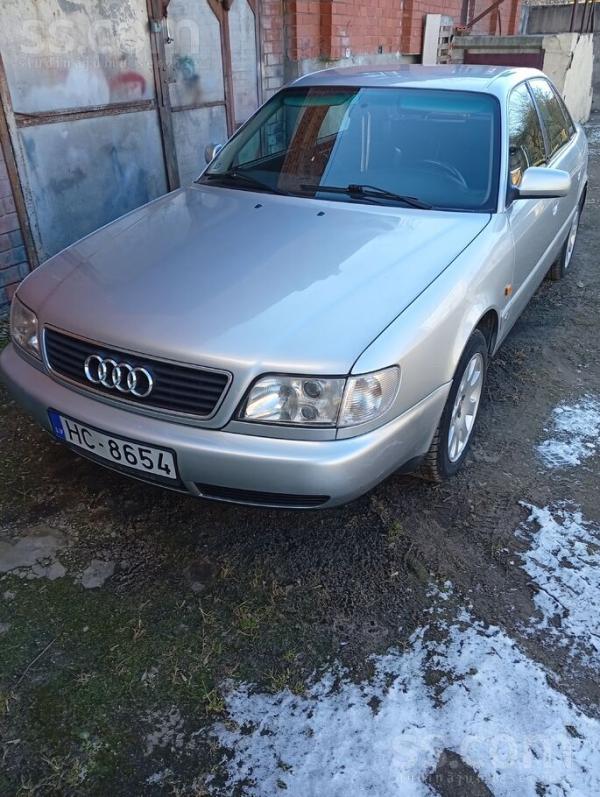 Audi A6 1996 Rīga, ar dzinēja tilpumu 2.60 L un nobraukumu 273 tūkst. km par 4000 €, foto 4 vietnē AUTOMOTO.COM.LV