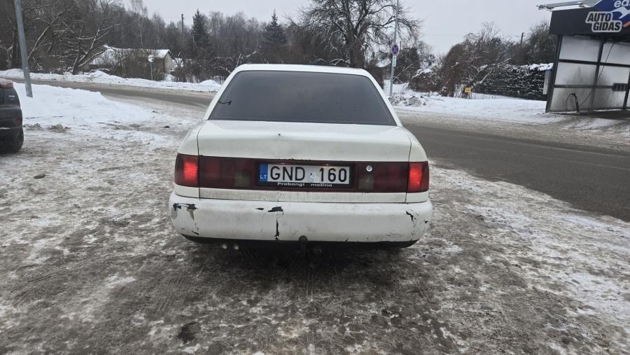 Audi A6 1996 Prienai, ar dzinēja tilpumu 1.90 L un nobraukumu 444 tūkst. km par 400 €, foto 3 vietnē AUTOMOTO.COM.LV