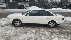 Audi A6 1996 Prienai, ar dzinēja tilpumu 1.90 L un nobraukumu 444 tūkst. km par 400 €, foto 4 vietnē AUTOMOTO.COM.LV
