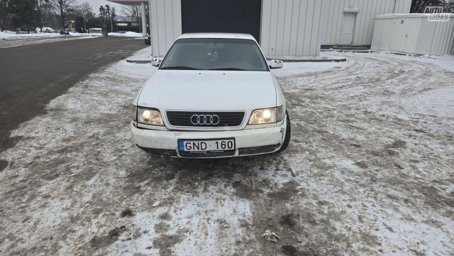 Audi A6 1996 Prienai, ar dzinēja tilpumu 1.90 L un nobraukumu 444 tūkst. km par 400 €, foto 5 vietnē AUTOMOTO.COM.LV
