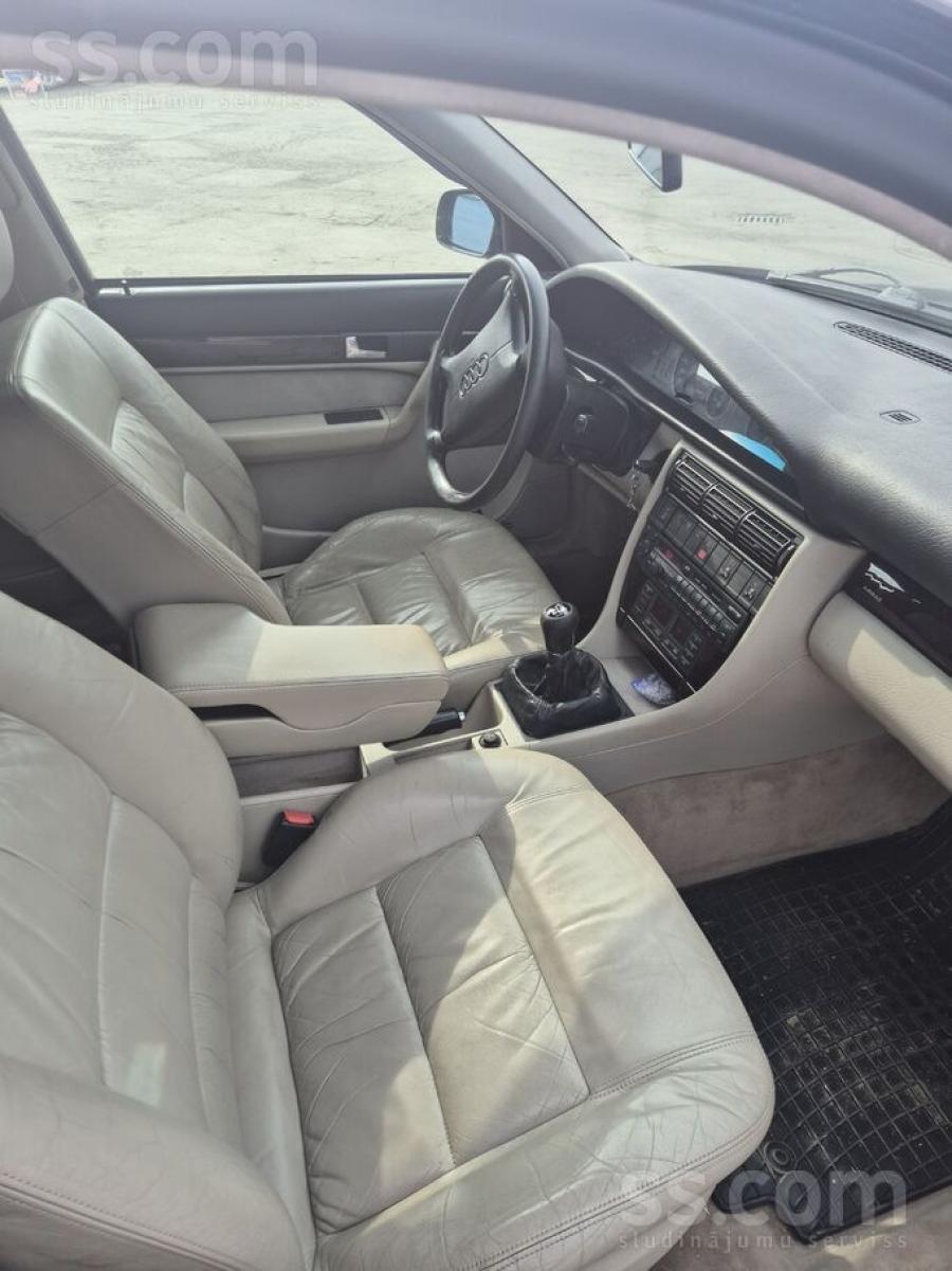 Audi A6 1996 in Riga, with an engine capacity of 2.50 L and mileage of 354 thousand km for 3900 €, photo 5 on AUTOMOTO.COM.LV