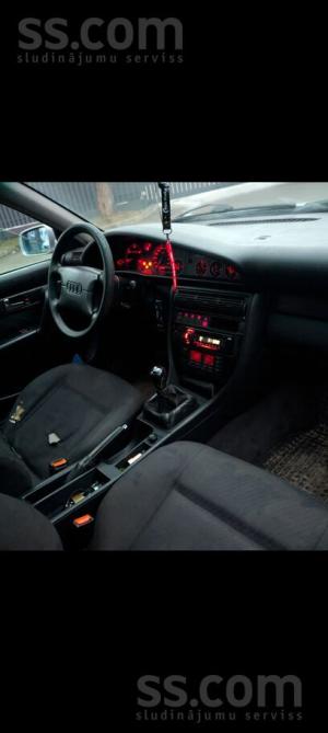 Audi A6 1996 in Riga, with an engine capacity of 2.50 L and mileage of 480 thousand km for 1400 €, photo 9 on AUTOMOTO.COM.LV