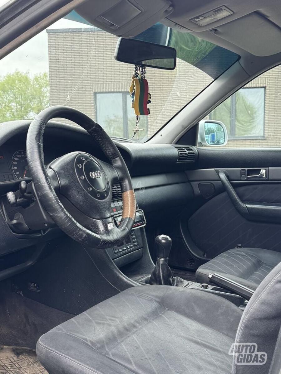 Audi A6 1997 in Vilnius, with an engine capacity of 2.50 L and mileage of 460 thousand km for 950 €, photo 9 on AUTOMOTO.COM.LV