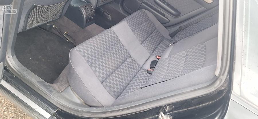 Audi A6 1997 Vievis, ar dzinēja tilpumu 1.90 L un nobraukumu 392 tūkst. km par 2150 €, foto 8 vietnē AUTOMOTO.COM.LV