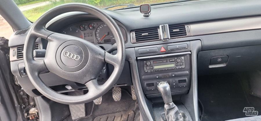 Audi A6 1997 Vievis, ar dzinēja tilpumu 1.90 L un nobraukumu 392 tūkst. km par 2150 €, foto 10 vietnē AUTOMOTO.COM.LV