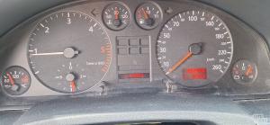 Audi A6 1997 Vievis, ar dzinēja tilpumu 1.90 L un nobraukumu 392 tūkst. km par 2150 €, foto 12 vietnē AUTOMOTO.COM.LV