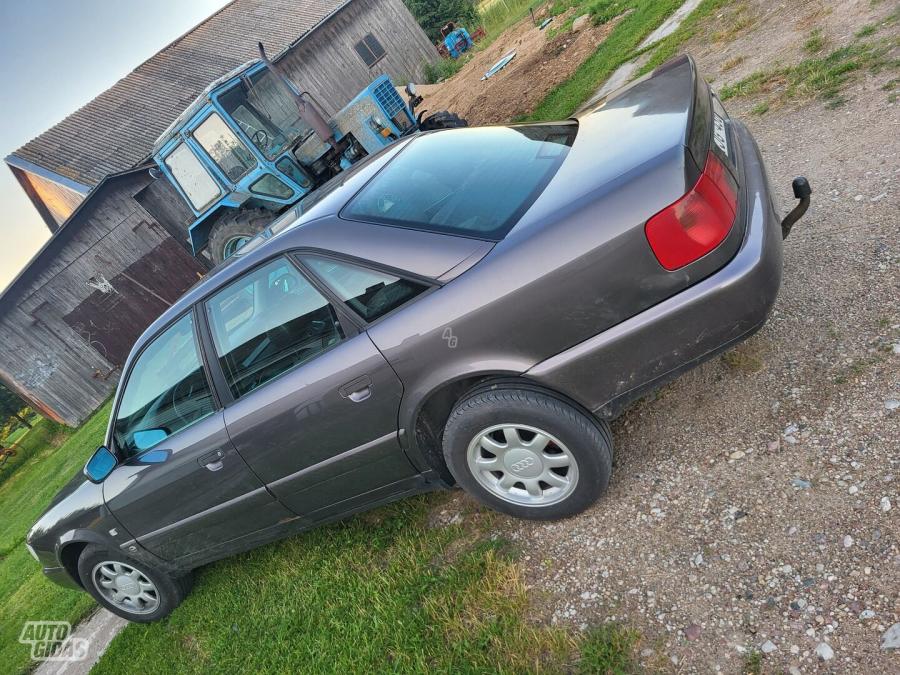 Audi A6 1997 Alīta, ar dzinēja tilpumu 2.50 L un nobraukumu 495 tūkst. km par 1999 €, foto 7 vietnē AUTOMOTO.COM.LV