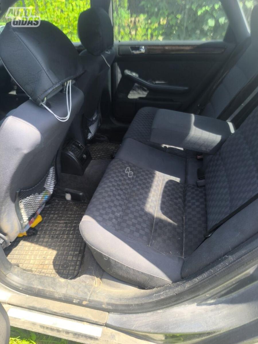 Audi A6 1997 Kauņa, ar dzinēja tilpumu 1.80 L un nobraukumu 411 tūkst. km par 750 €, foto 8 vietnē AUTOMOTO.COM.LV