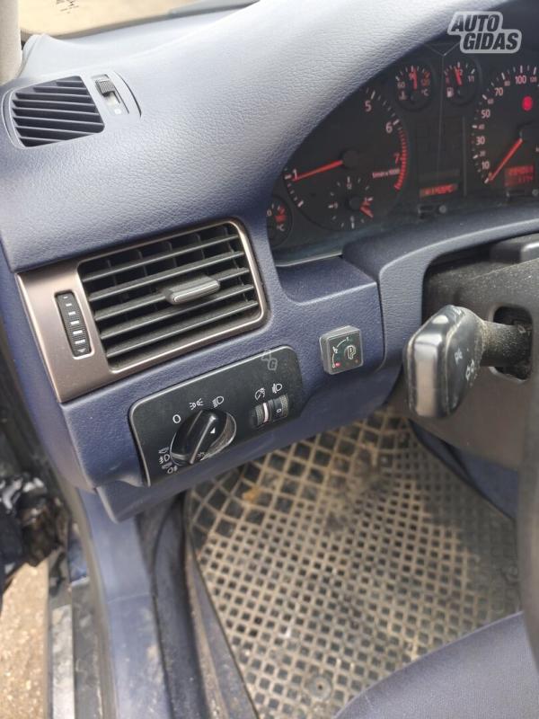 Audi A6 1997 Šauļi, ar dzinēja tilpumu 1.80 L un nobraukumu 297 tūkst. km par 1100 €, foto 6 vietnē AUTOMOTO.COM.LV
