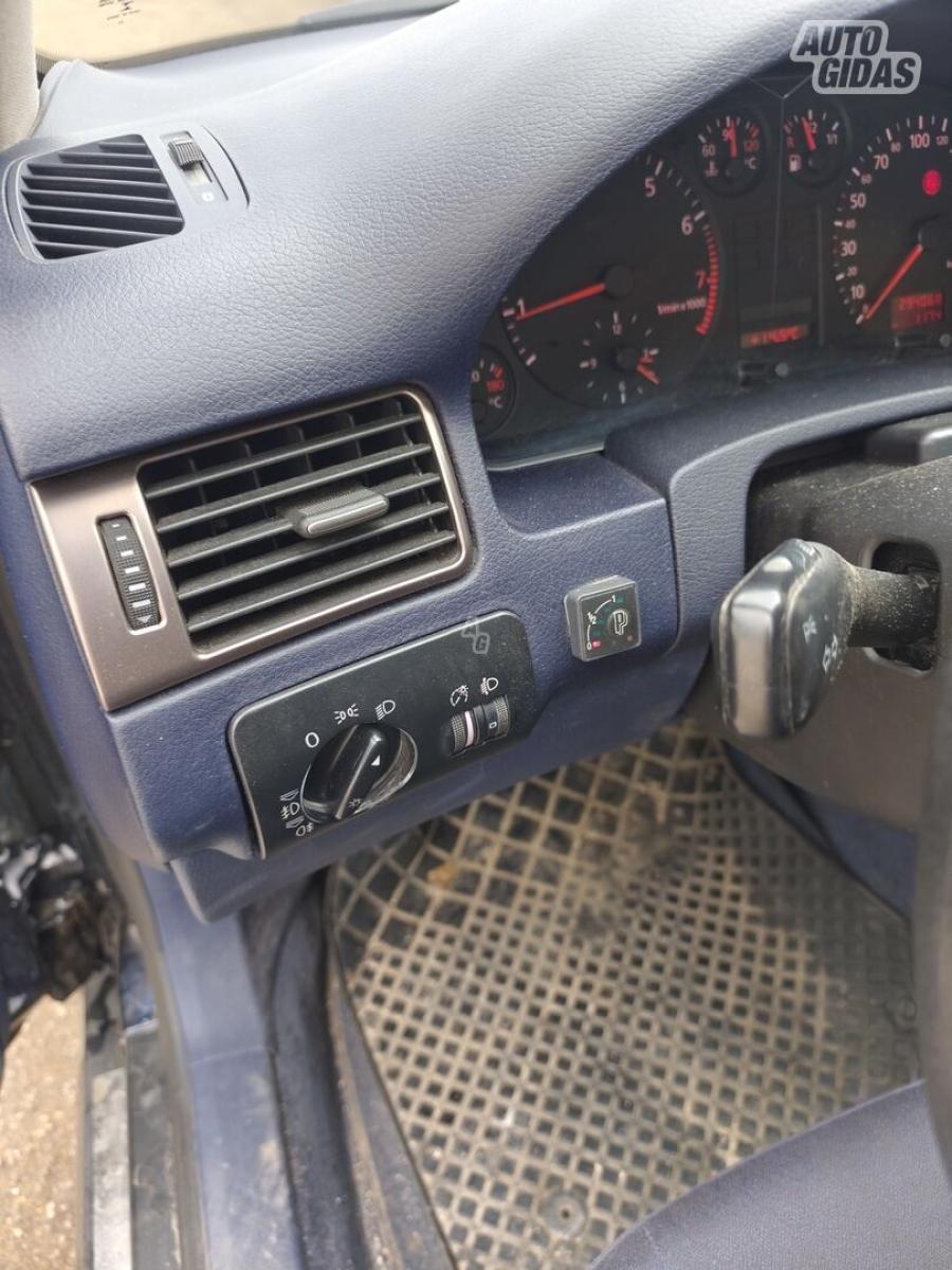Audi A6 1997 Šauļi, ar dzinēja tilpumu 1.80 L un nobraukumu 297 tūkst. km par 1100 €, foto 6 vietnē AUTOMOTO.COM.LV