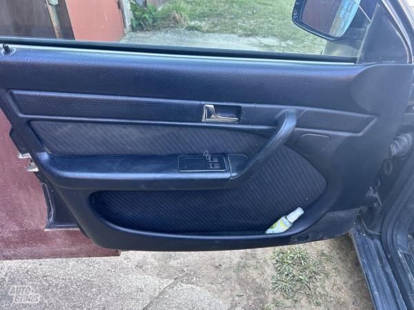 Audi A6 1997 Viļņa vietnē Audi A6 1997 Viļņa, ar dzinēja tilpumu 2.50 L un nobraukumu 350 tūkst. km par 850 €, foto 4 vietnē AUTOMOTO.COM.LV