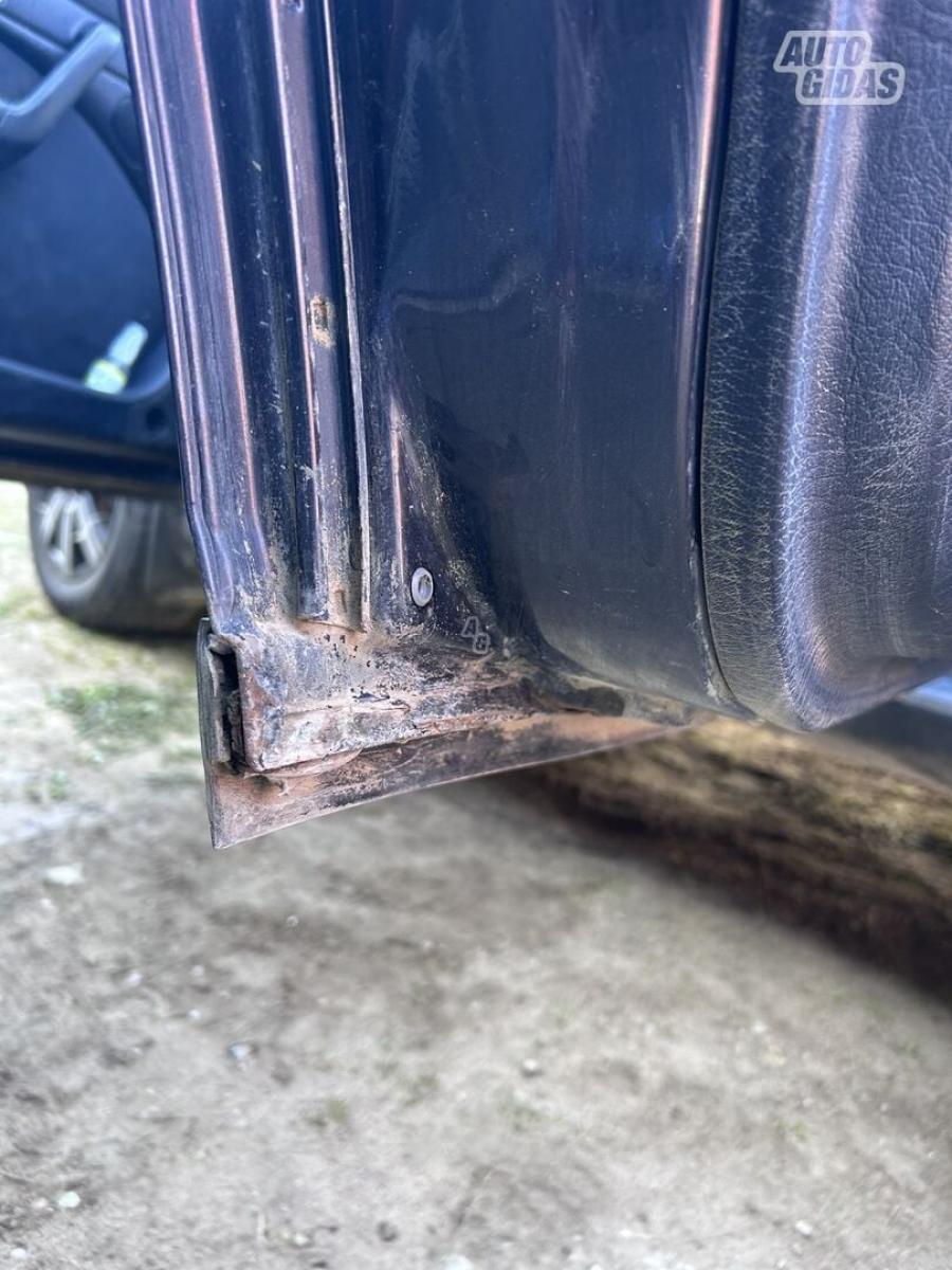Audi A6 1997 Viļņa, ar dzinēja tilpumu 2.50 L un nobraukumu 350 tūkst. km par 850 €, foto 14 vietnē AUTOMOTO.COM.LV