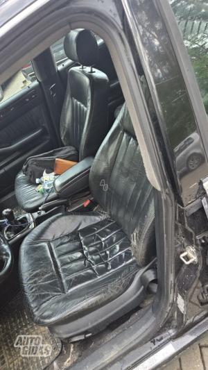 Audi A6 1998 Prienai, ar dzinēja tilpumu 1.90 L un nobraukumu 370 tūkst. km par 1500 €, foto 10 vietnē AUTOMOTO.COM.LV